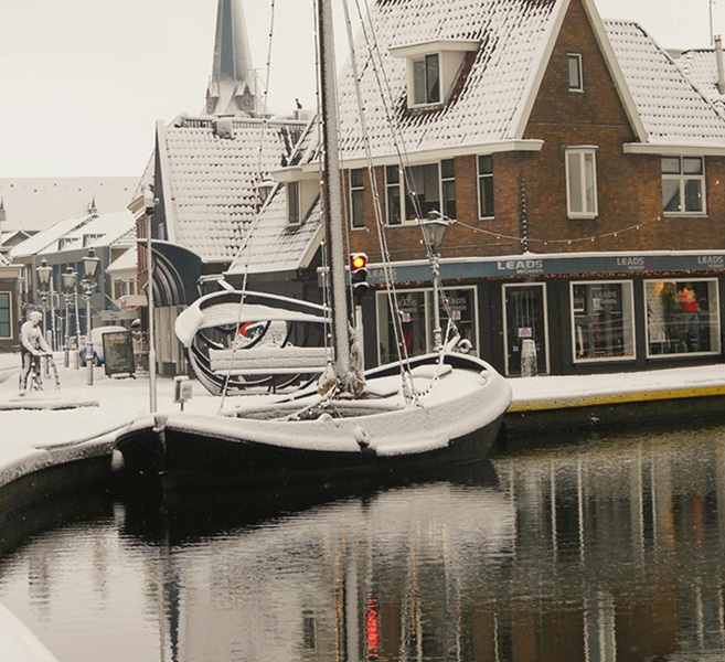 Can You Use Inflatable Docks in Saltwater? Essential Facts to Know ...